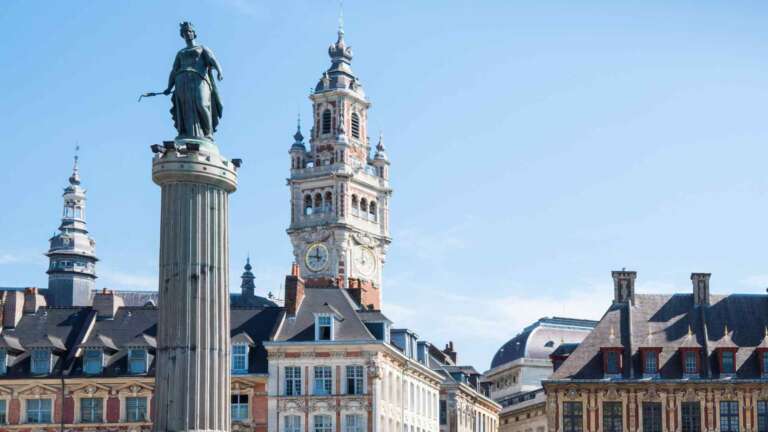 Self-guided tour in Lille - DareMapp. Gamified guided tours