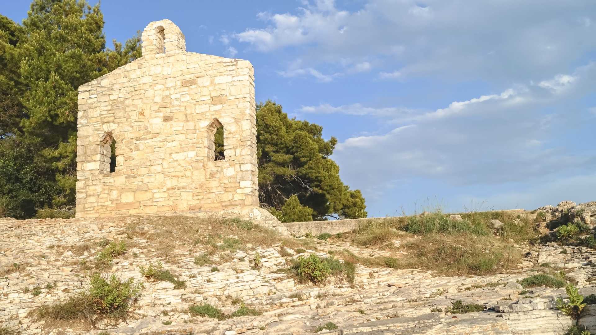 Qué ver en Pula: 10 imprescindibles para tu viaje en 2025